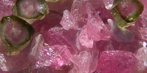 💎】 LA TURMALINA ROSA O RUBELITA: Propiedades, Usos y limpieza